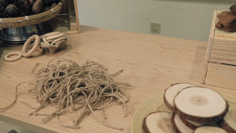 Loose Parts Play - 10 Benefits for Development and Growth